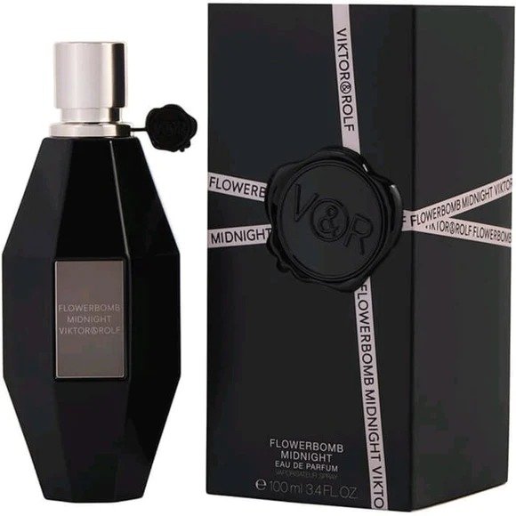 YVES SAINT LAURENT